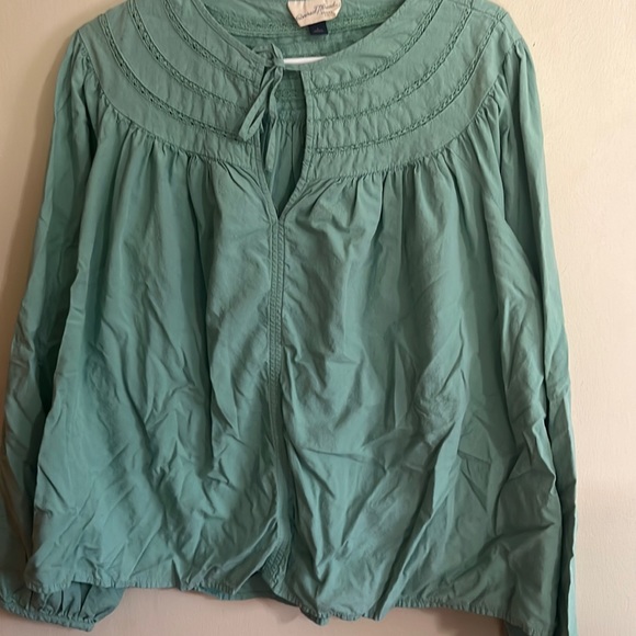 Universal Thread | Tops | Universal Thread Shirt Blouse Large Womens ...